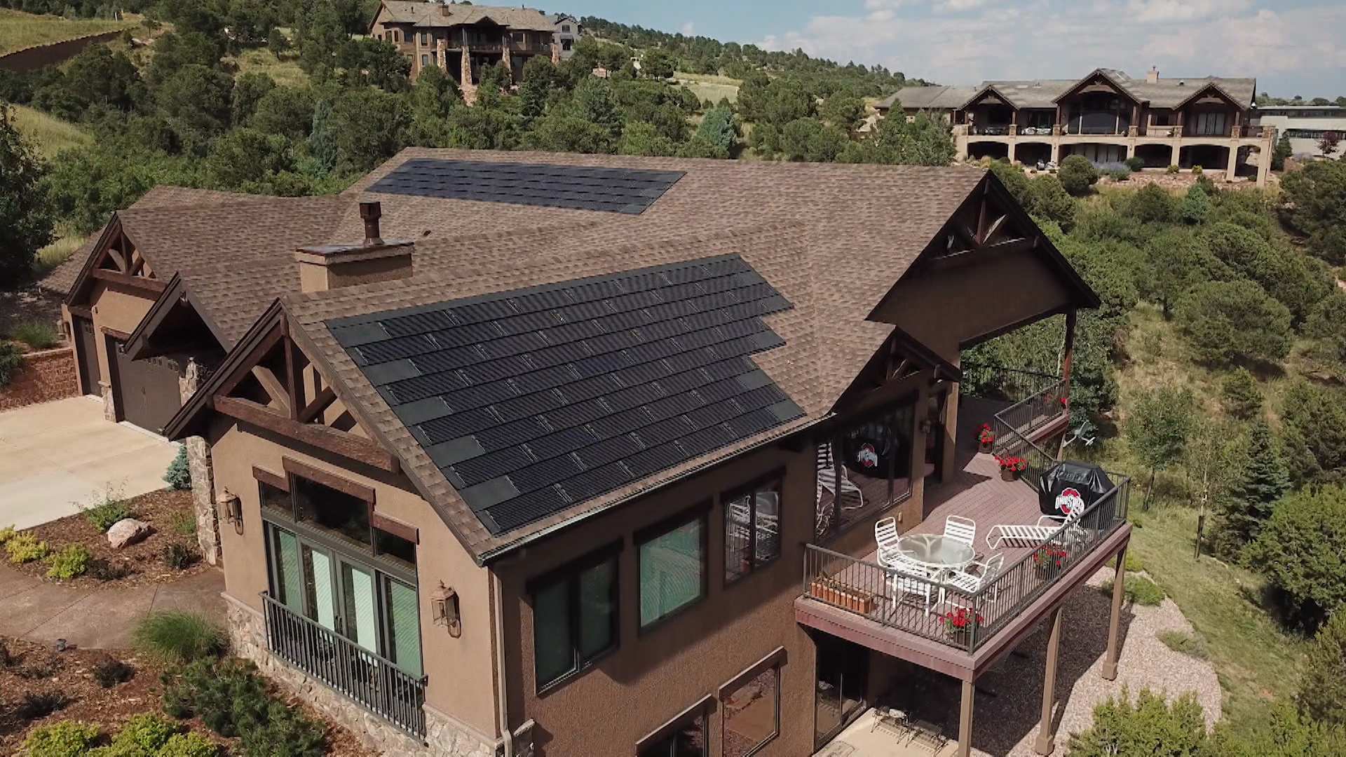 Rethink Your Roof with RGS POWERHOUSE™ Solar Shingles - Designing Spaces